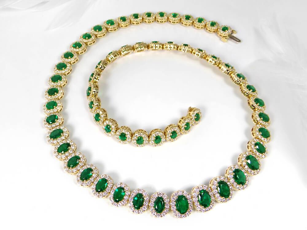 Stunning Diamond and Oval Emerald Necklace - Ian Sharp Fine Jewellery ...